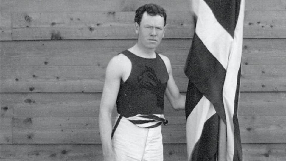 Connolly takes a leap into the history books - Olympic News