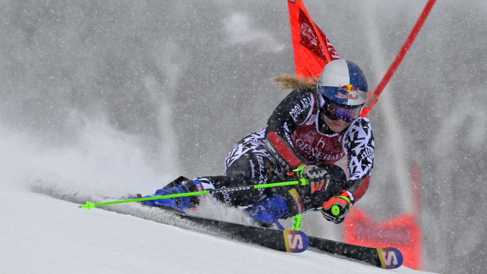 Alice Robinson claims second straight giant slalom win, with Mikaela ...
