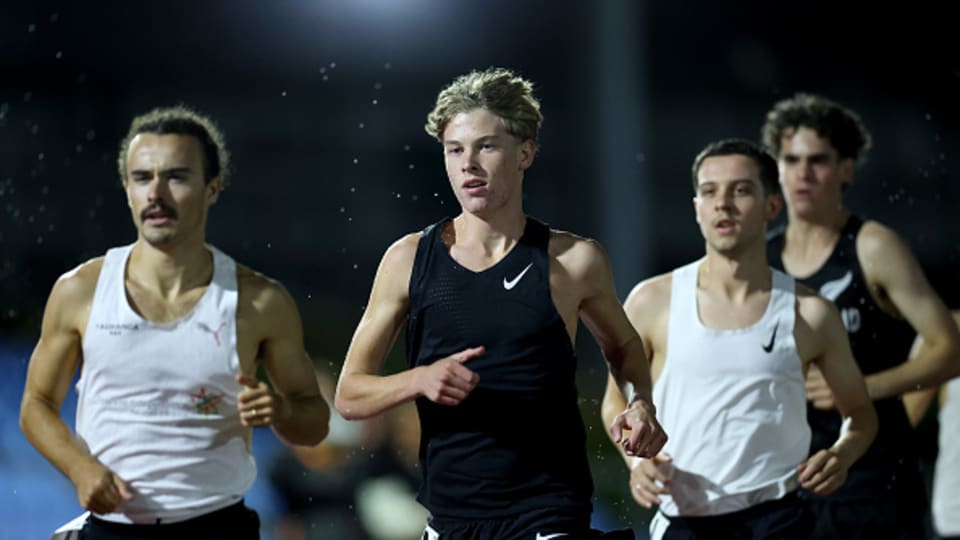 Sam Ruthe becomes first 15-year-old to run sub 4-minute mile