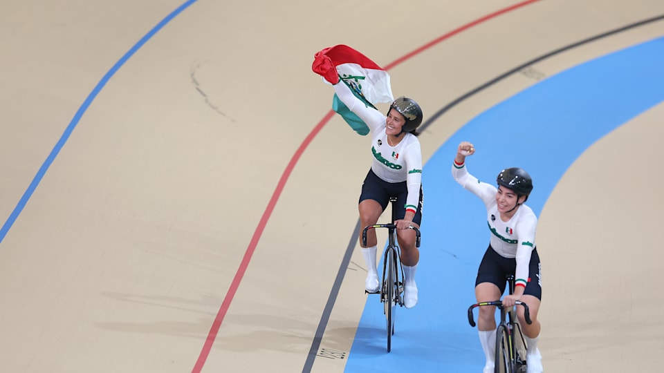 Daniela Gaxiola y Jessica Salazar, la pareja dorada del ciclismo mexicano