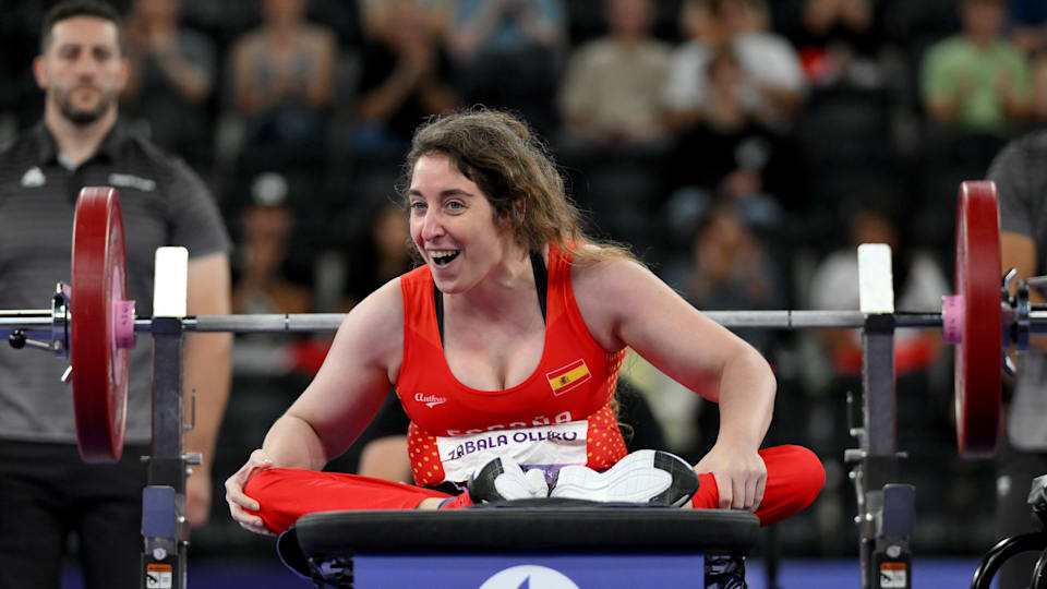 Loida Zabala y la fuerza de levantarse: La haltera española que compitió en los Juegos ...