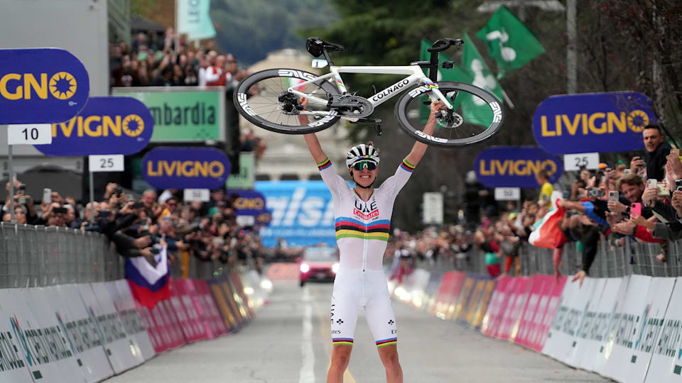 Tadej Pogacar sulla stagione 2024 dopo la vittoria del Giro di Lombardia: "Mi sono goduto il ...
