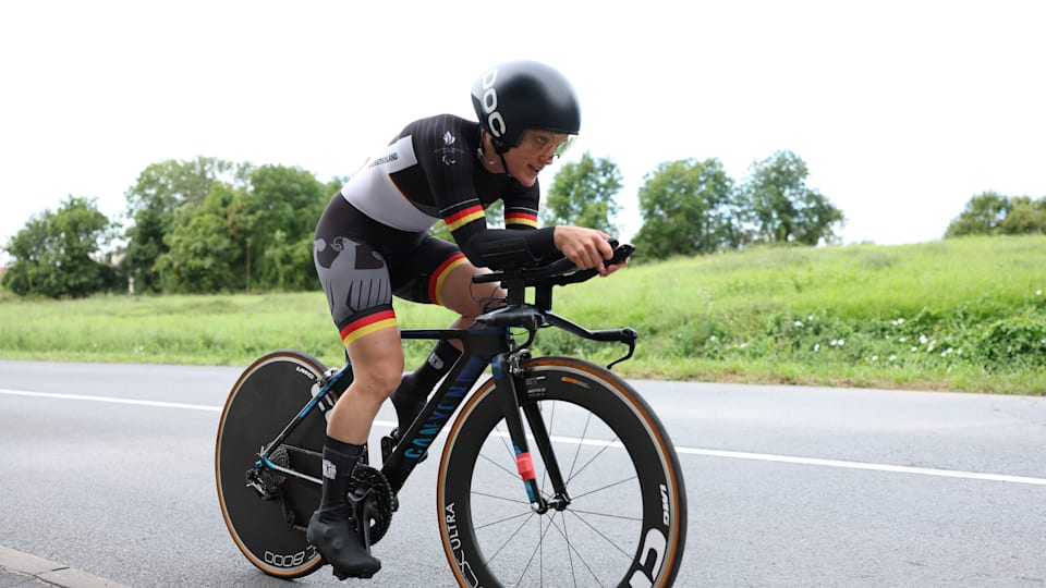 Para-Radsport bei Paralympics Paris 2024: Maike Hausberger gewinnt Gold ...