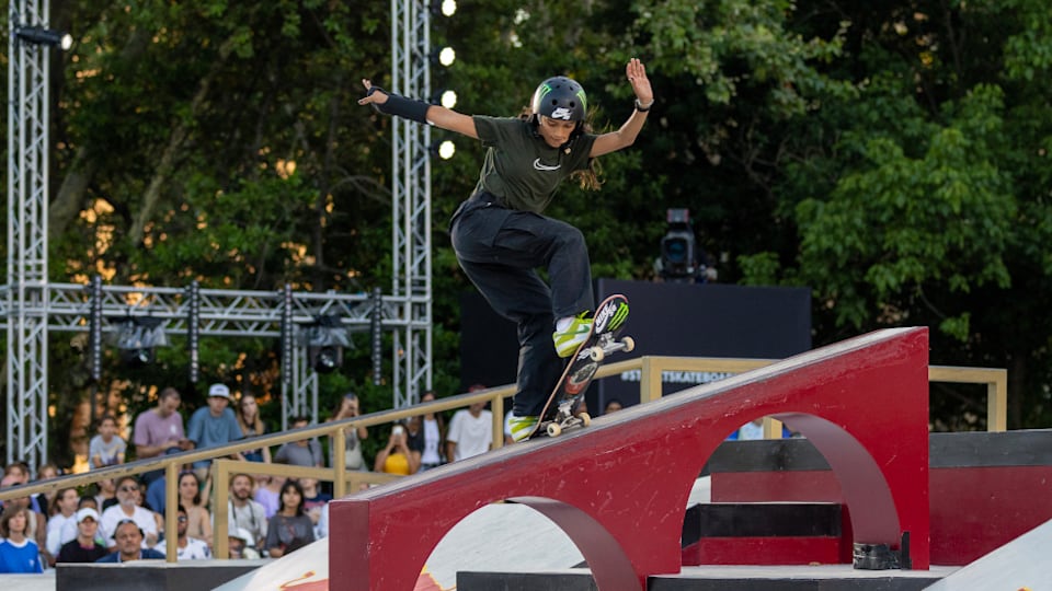 Rayssa Leal segue líder do ranking Olímpico do skate: veja lista