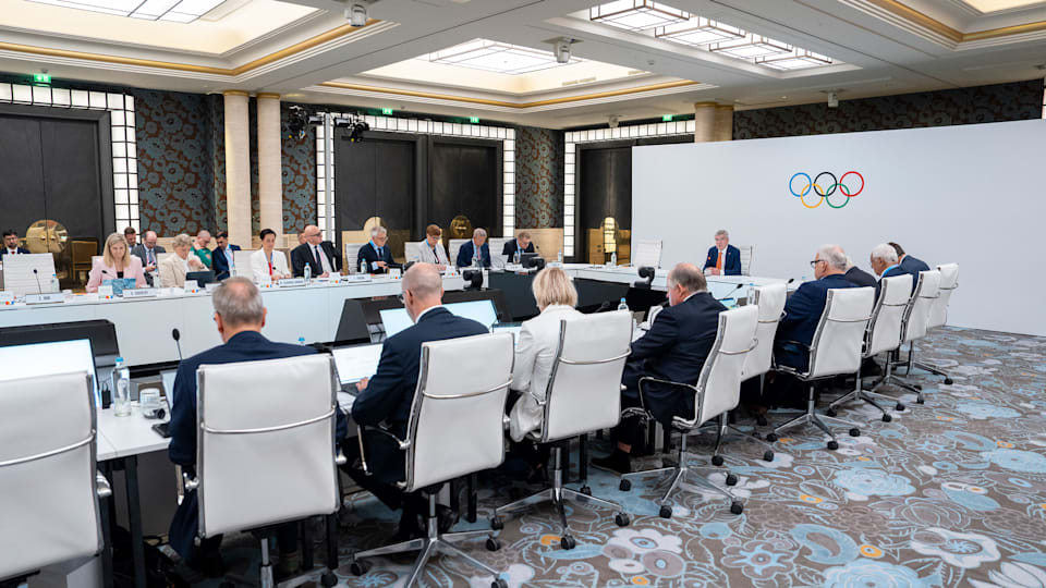IOC Executive Board approves two athletes’ changes of sporting ...