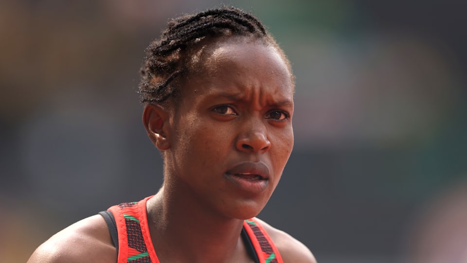 Fatigued Faith Kipyegon drops out as world record holder Agnes Jebet ...