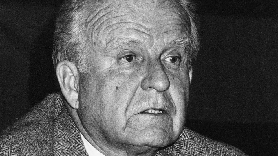 Death of Eduardo Hay, IOC Honorary Member - Olympic News