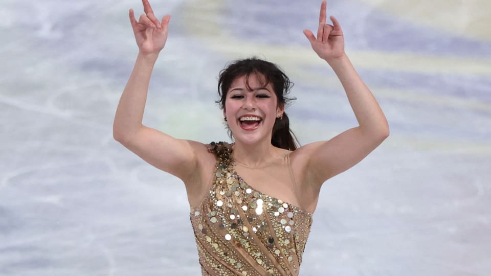 Figure skating: ISU Grand Prix Final 2025: Alysa Liu strikes women's ...