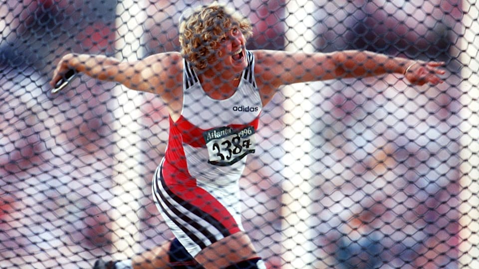 Discus star Wyludda finally rises to the occasion - Olympic News