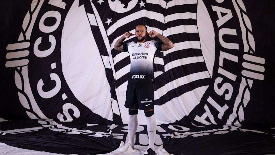 Memphis Depay pode jogar na Copa Sul-Americana? E na Copa do Brasil ...