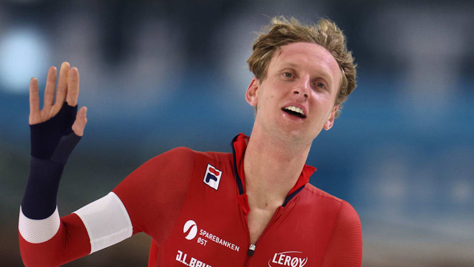 Speed skating: Sander Eitrem first ever to break six-minute barrier for ...