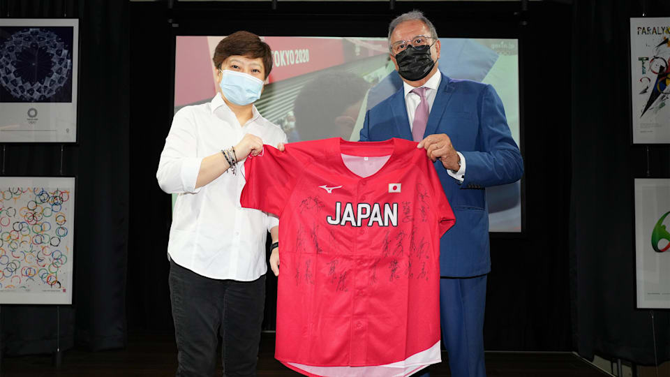 Equipment from 48 Olympic champions in Tokyo among more than 400 ...