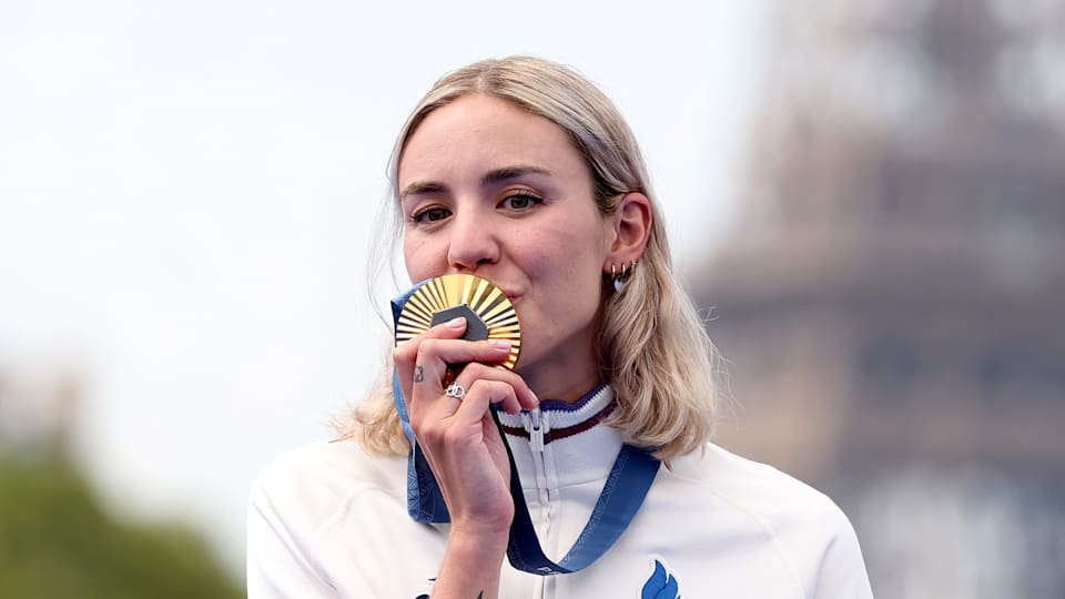 JO de Paris 2024 | Triathlon - Cassandre Beaugrand, championne ...