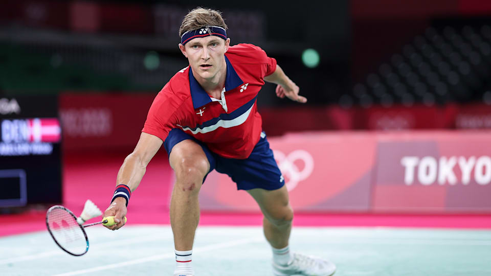 Viktor Axelsen moves into second round at Swiss Open