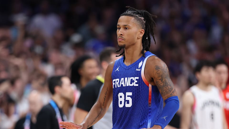 JO de Paris 2024 | Basketball : Qui est Matthew Strazel, le meneur de jeu, sauveur des Bleus ...