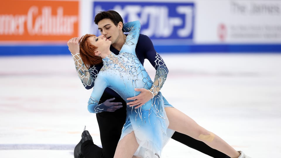 Evgeniia Lopareva et Geoffrey Brissaud en bronze à Skate America 2025 ...