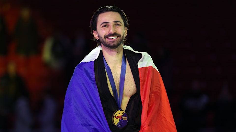 Le capitaine des Bleus Kevin Aymoz veut « lever l’équipe au plus haut ...