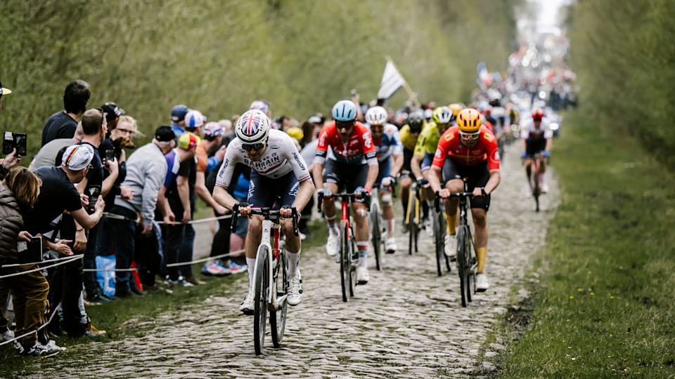 Roubaix 2025: Settori pavé, Stellette di difficoltà e orari Percorso ...