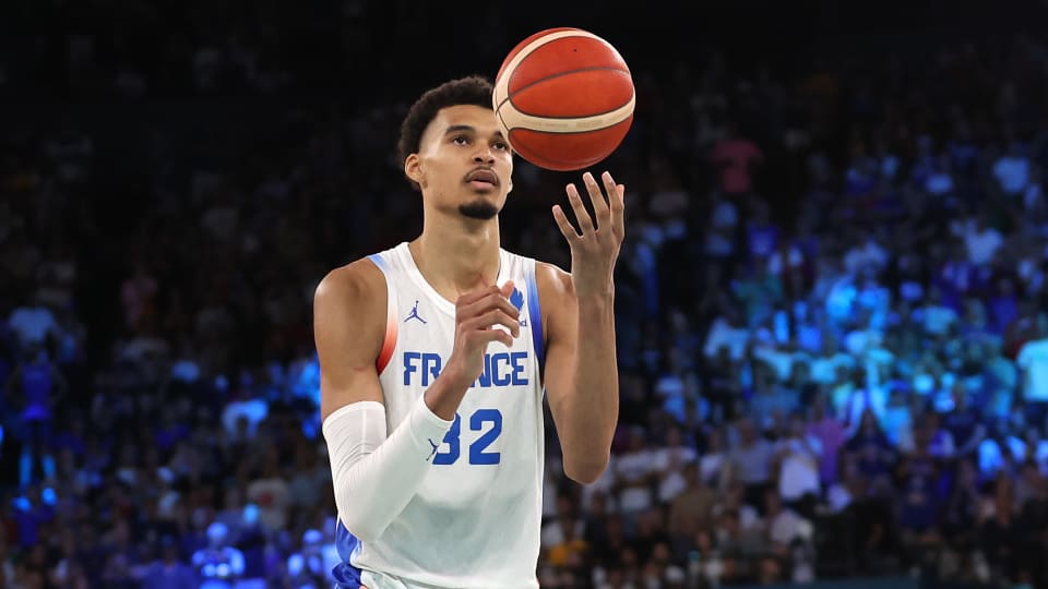 Basketball: Victor Wembanyama spotted in China on spiritual retreat at ...