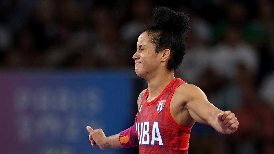 Lucha en París 2024: Yusneylis Guzmán gana la plata y se convierte en ...