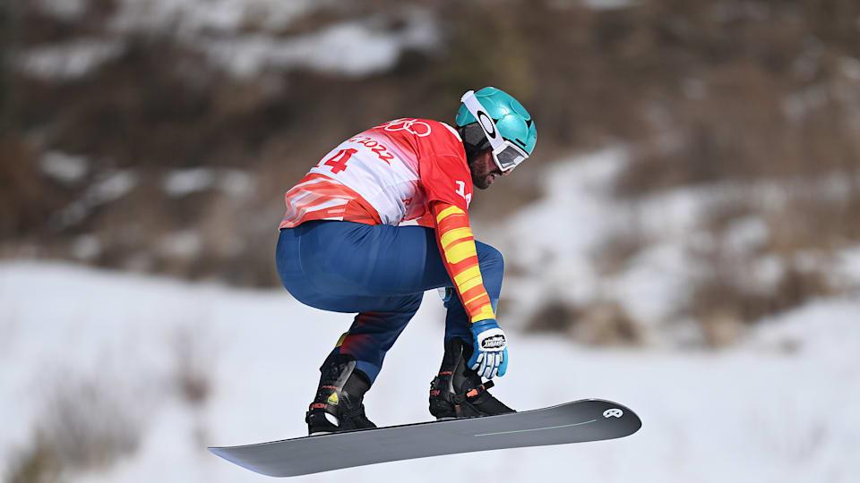 Cómo seguir a Lucas Eguibar en la temporada 2023 de snowboard cross