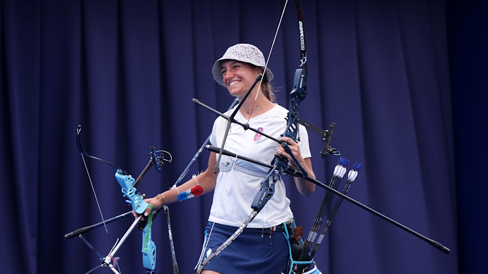 JO de Paris 2024 | Tir à l'arc : Lisa Barbelin décroche la médaille de ...