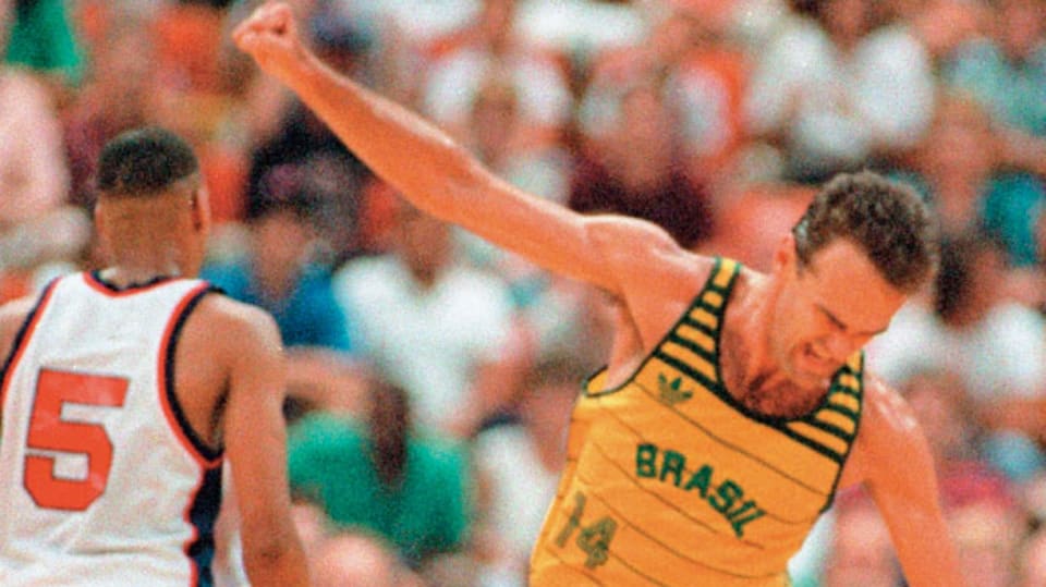 Há 40 anos, Oscar Schmidt era escolhido no draft mais célebre da NBA