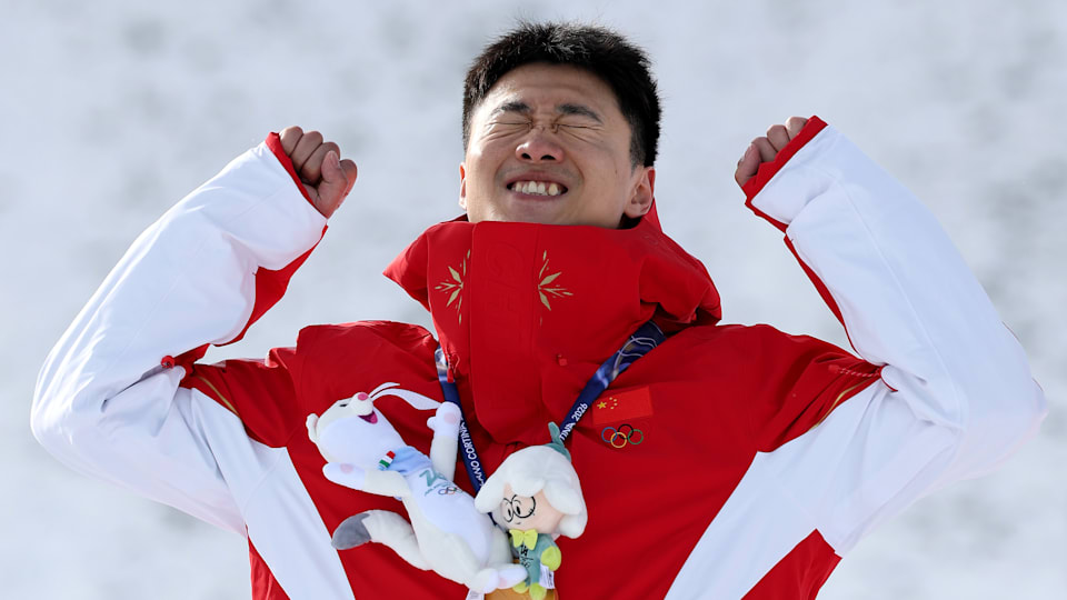 Winter Olympics 2026: Wang Xindi soars to men’s aerials gold to deny ...
