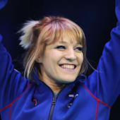 Elise Christie announces retirement from short track speed skating