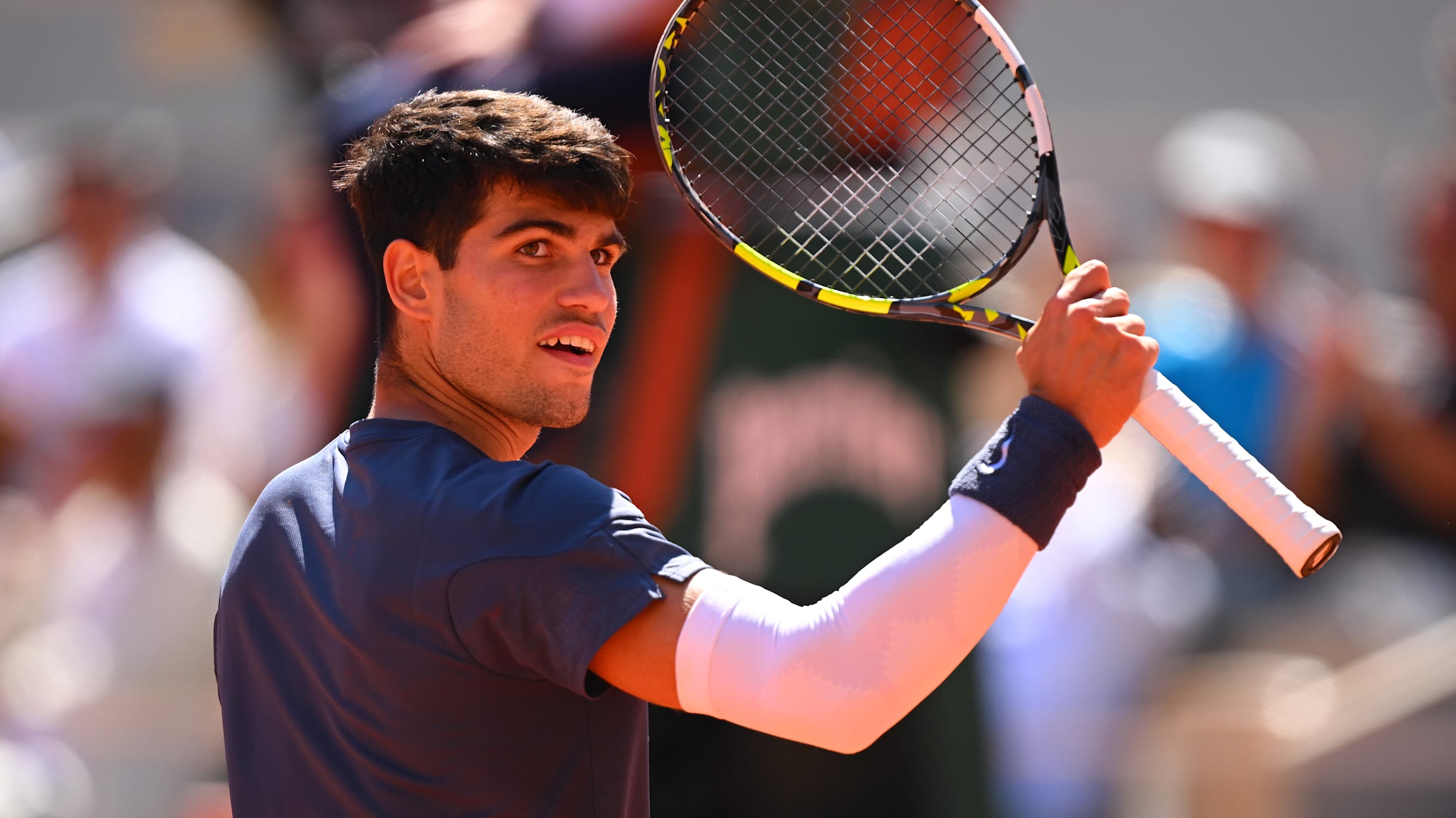 Nadal encara Zverev nesta segunda em Roland Garros. Horário e Onde🤫 ... Nadal encara Zverev nesta segunda em Roland Garros. Horário e Onde🤫 ...