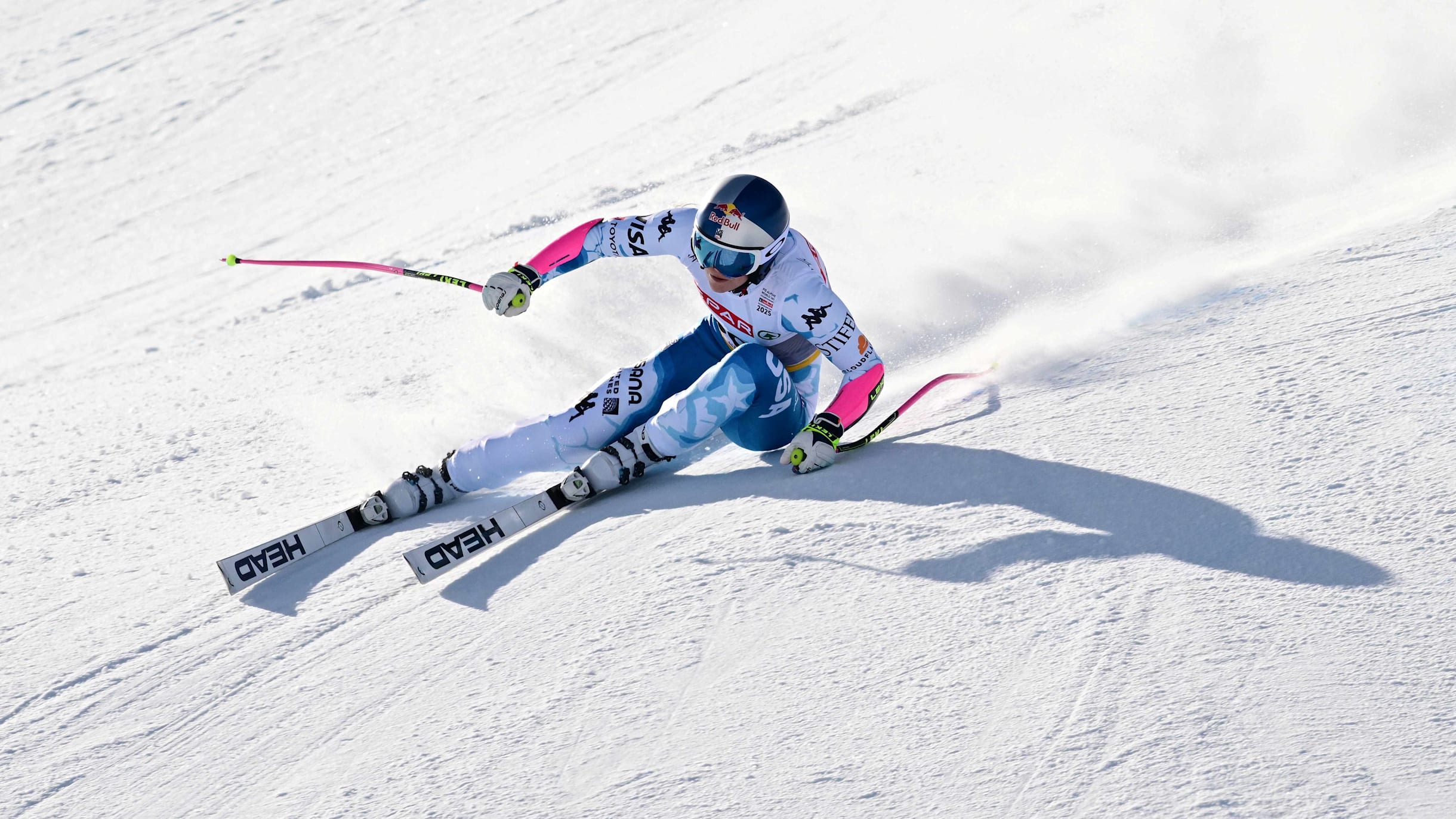 Lindsey Vonn Skiing Downhill