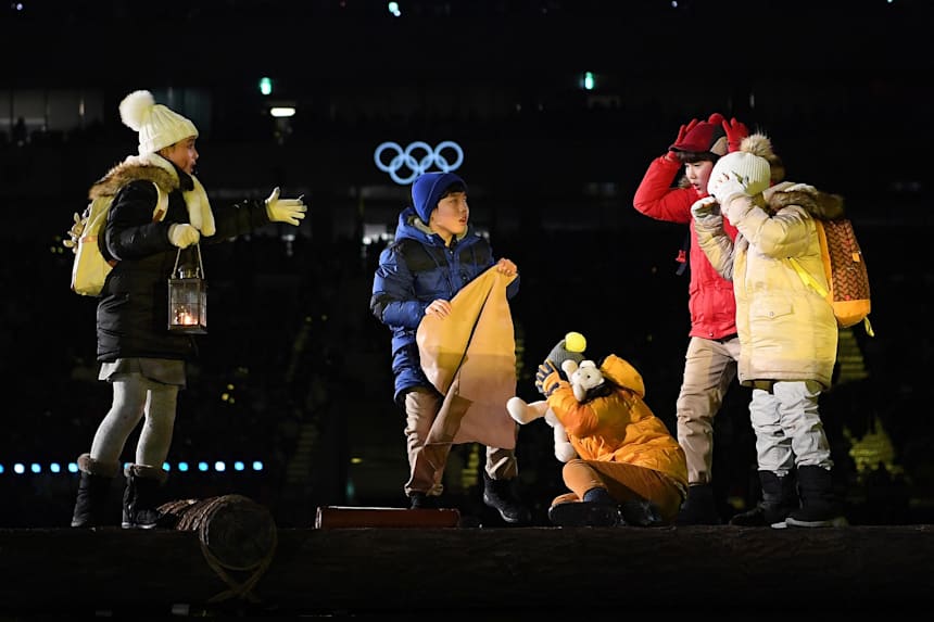 PyeongChang 2018 welcomes the world with a message of peace and hope ...