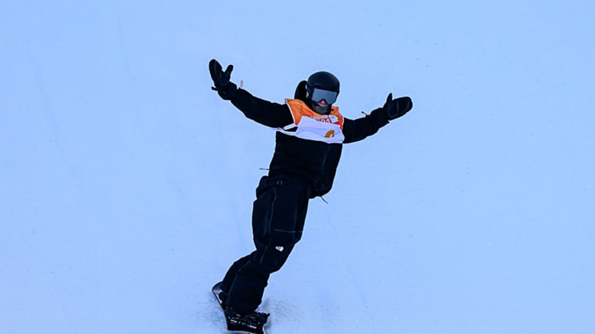 Twins Campbell and Finley Melville Ives fuel on snowboard and skiing ...