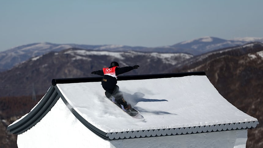 Beijing 2022 - Who is Chinese snowboard prodigy Su Yiming?
