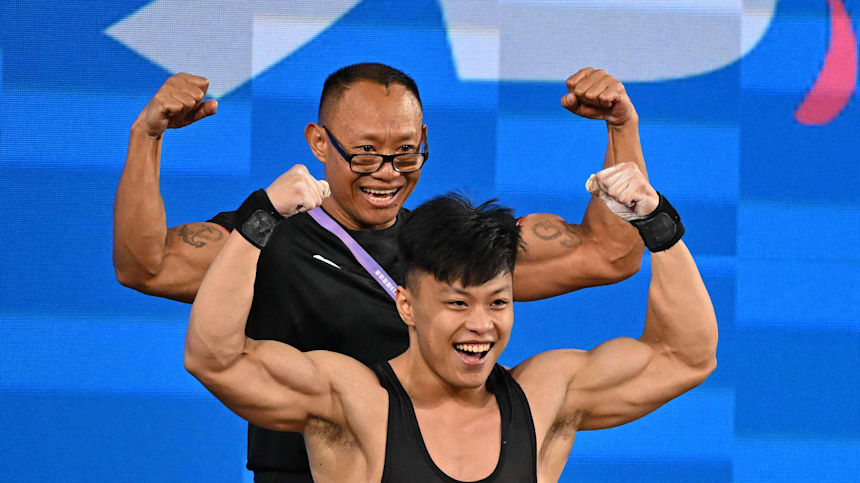 Indonesia's weightlifting star Rahmat Erwin Abdullah aims for Paris ...