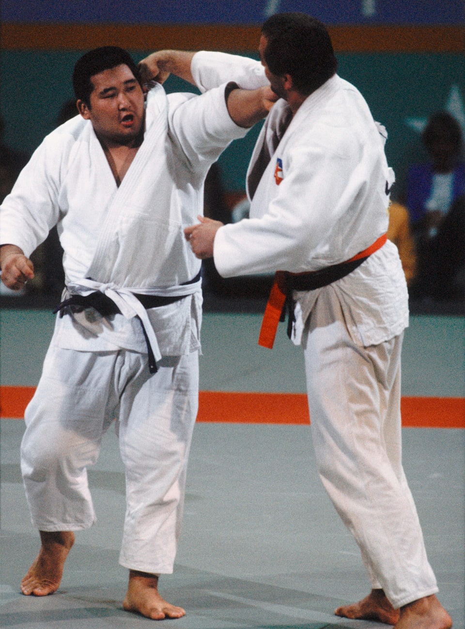 Hitoshi Saitō, the first two-time Olympic heavyweight judoka champion ...