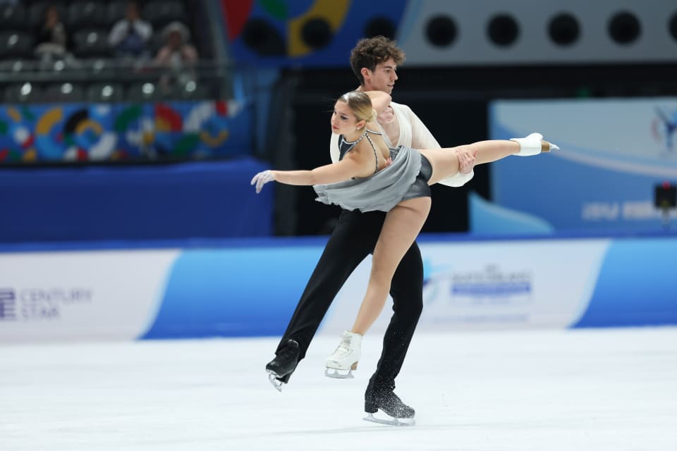 Patinaje artístico: Sofía Val y Asaf Kazimov obtienen una cuota para ...