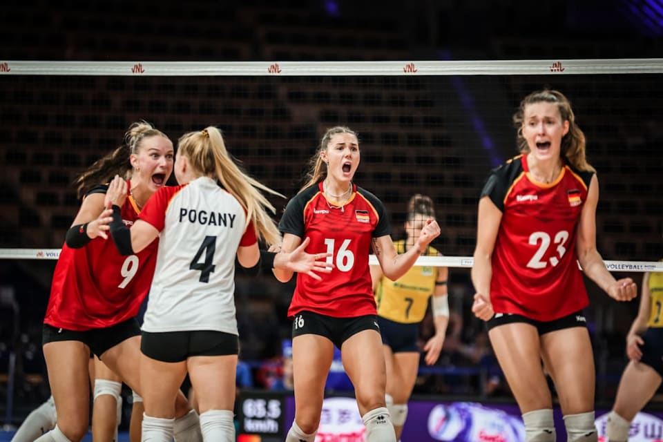 FIVB Volleyball-WM der Frauen 2025 mit Deutschland: Olympiasieger ...