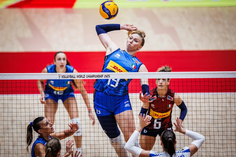 Sarah Fahr ai Mondiali di Volley femminile 2025: dagli infortuni alla vittoria alle Olimpiadi ...