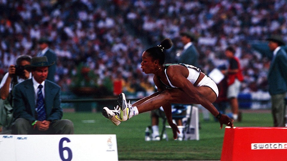 Ajunwa’s leap of faith stuns Atlanta - Olympic News