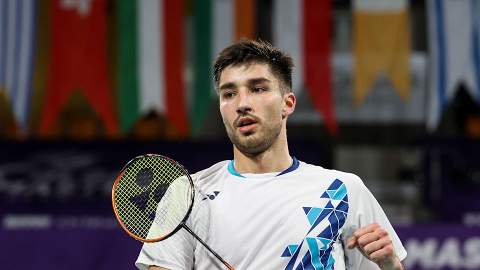 Badminton star Toma Junior Popov and his brother are aiming for the top ...