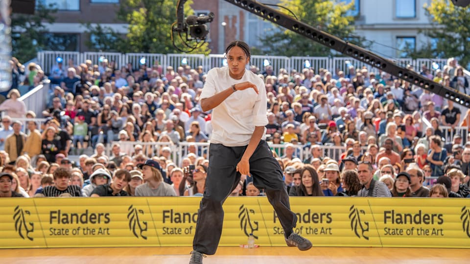 Breaking : À 16 ans, la Française B-Girl Syssy veut transformer le ...