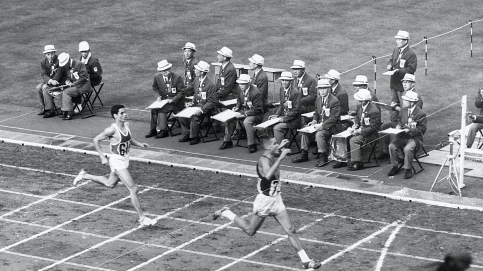 Billy Mills: The underdog who triumphed in the 10,000m race