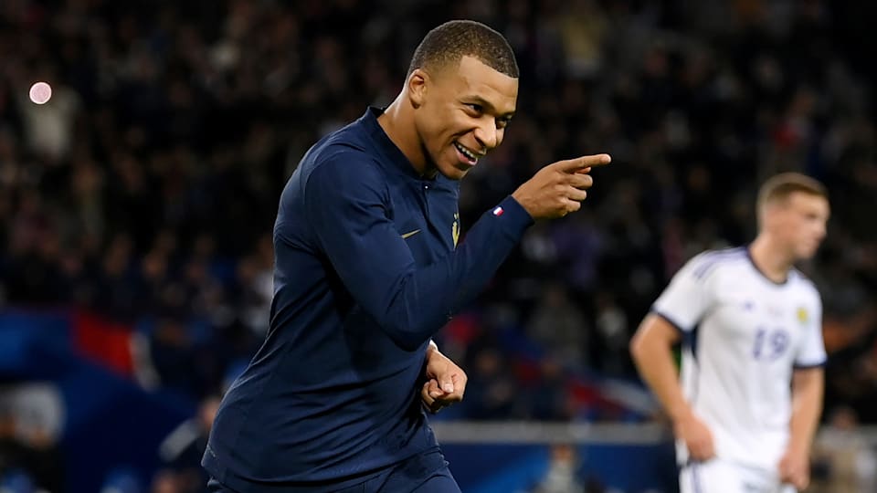 Kylian Mbappé dépasse Antoine Griezmann au nombre de buts en équipe de France | Tous ses buts ...