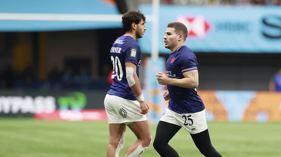 World Rugby Sevens 2023/24 | Los Angeles : Antoine Dupont et l'équipe ...