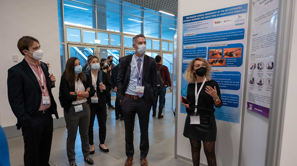 The template for e-posters is now available for download