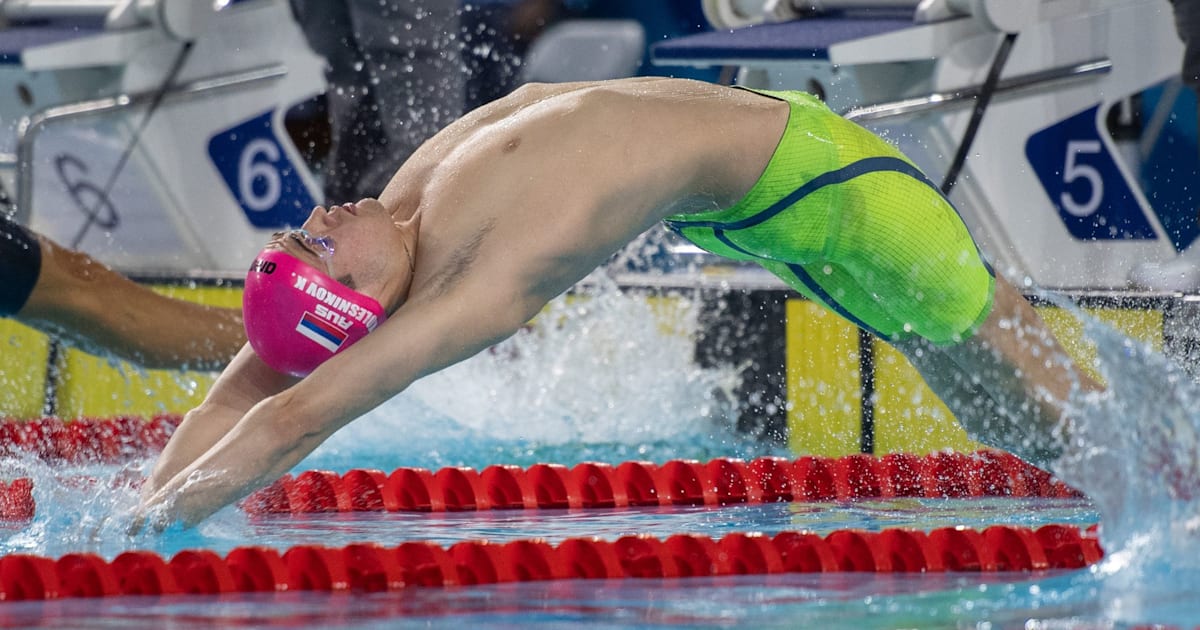 Stars shine bright on first night at the pool - Olympic News