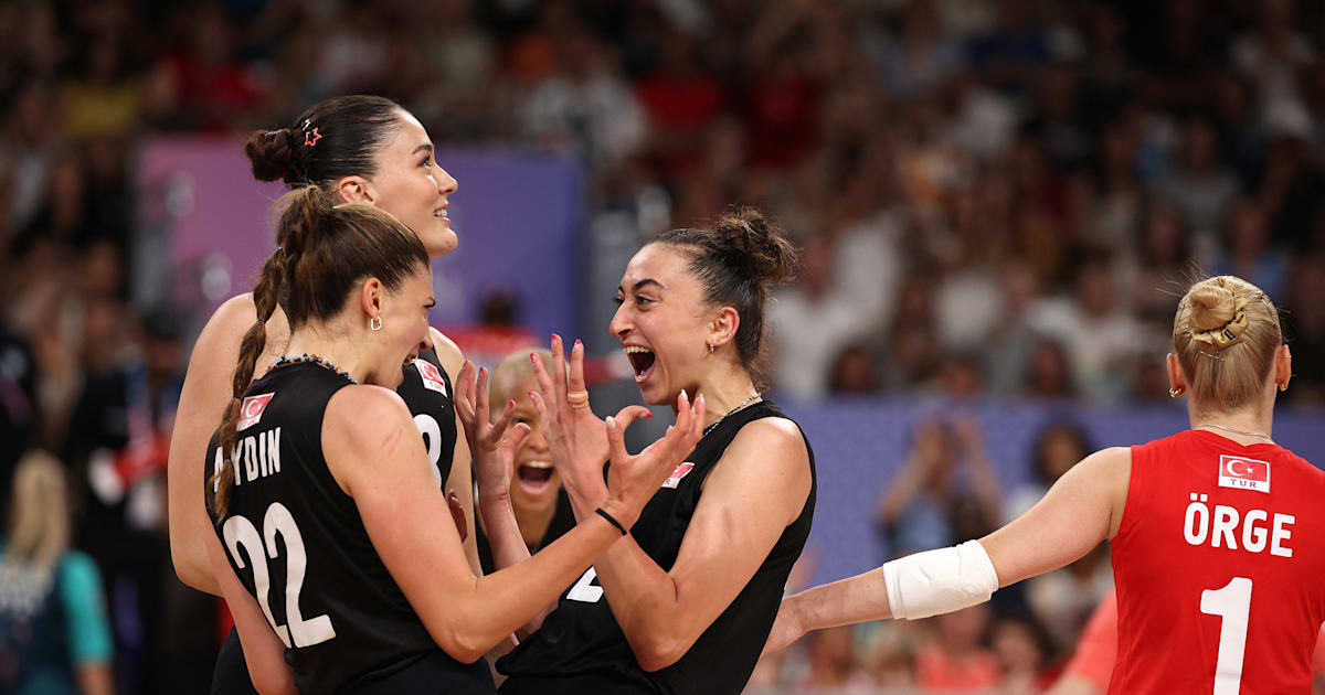 Women's Preliminary Round TUR-DOM | Volleyball | Olympic Games Paris 2024