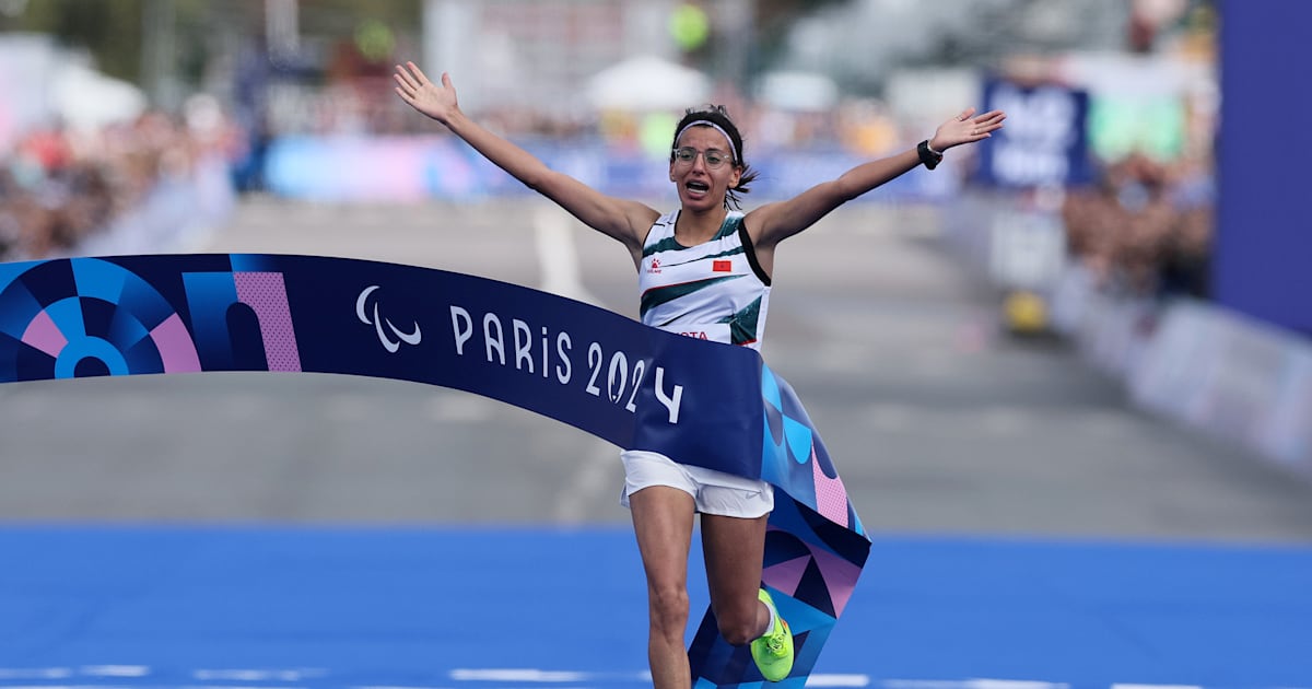 Fatima Ezzahra El Idrissi shatters T12 marathon world record at Paris ...