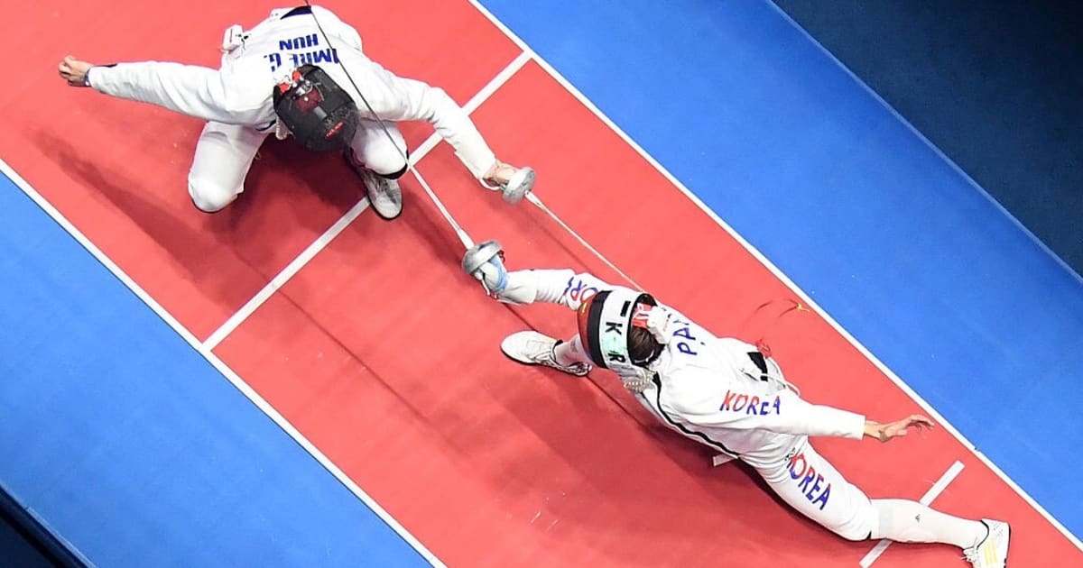 Red Piste: Women's Epee Team - Fencing | Tokyo 2020 Replays